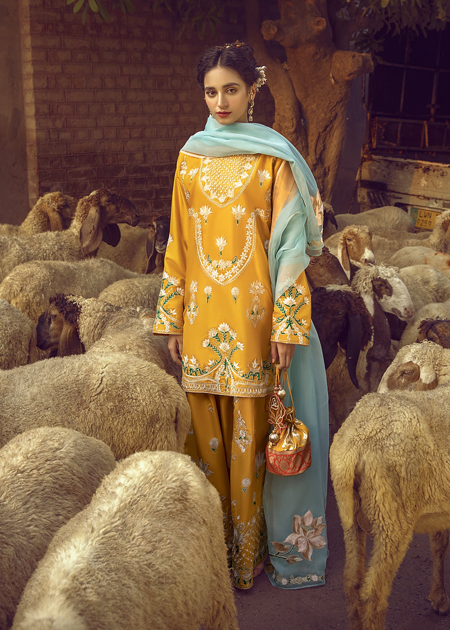 Mushk – Stunning Pakistani Bridal Design by Ali Xeeshan